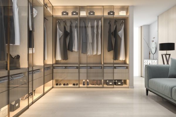 5 Reasons Why You Need a Walk In Wardrobe In Your Bedroom